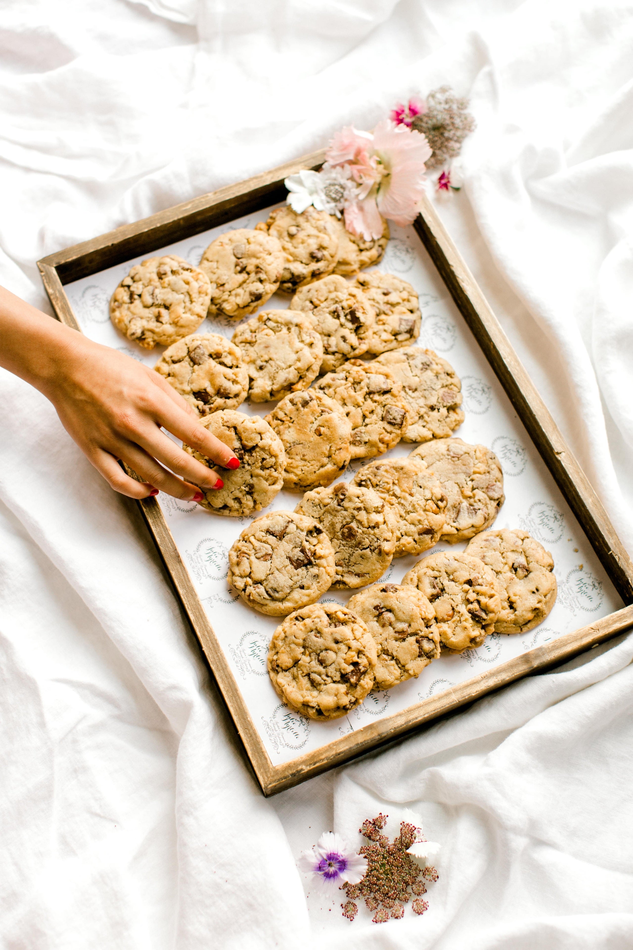 Box of Chocolate chip cookies | Julie Myrtille Bakery
